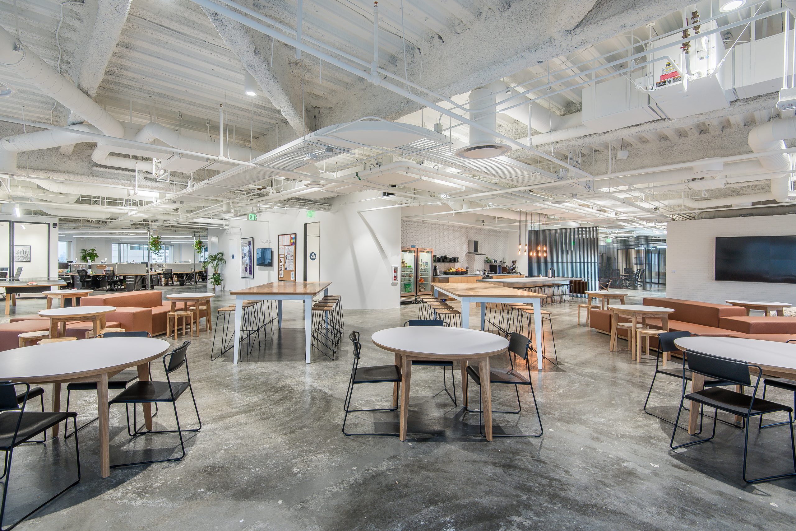 Cotton on Corporate Offices | JRMCM