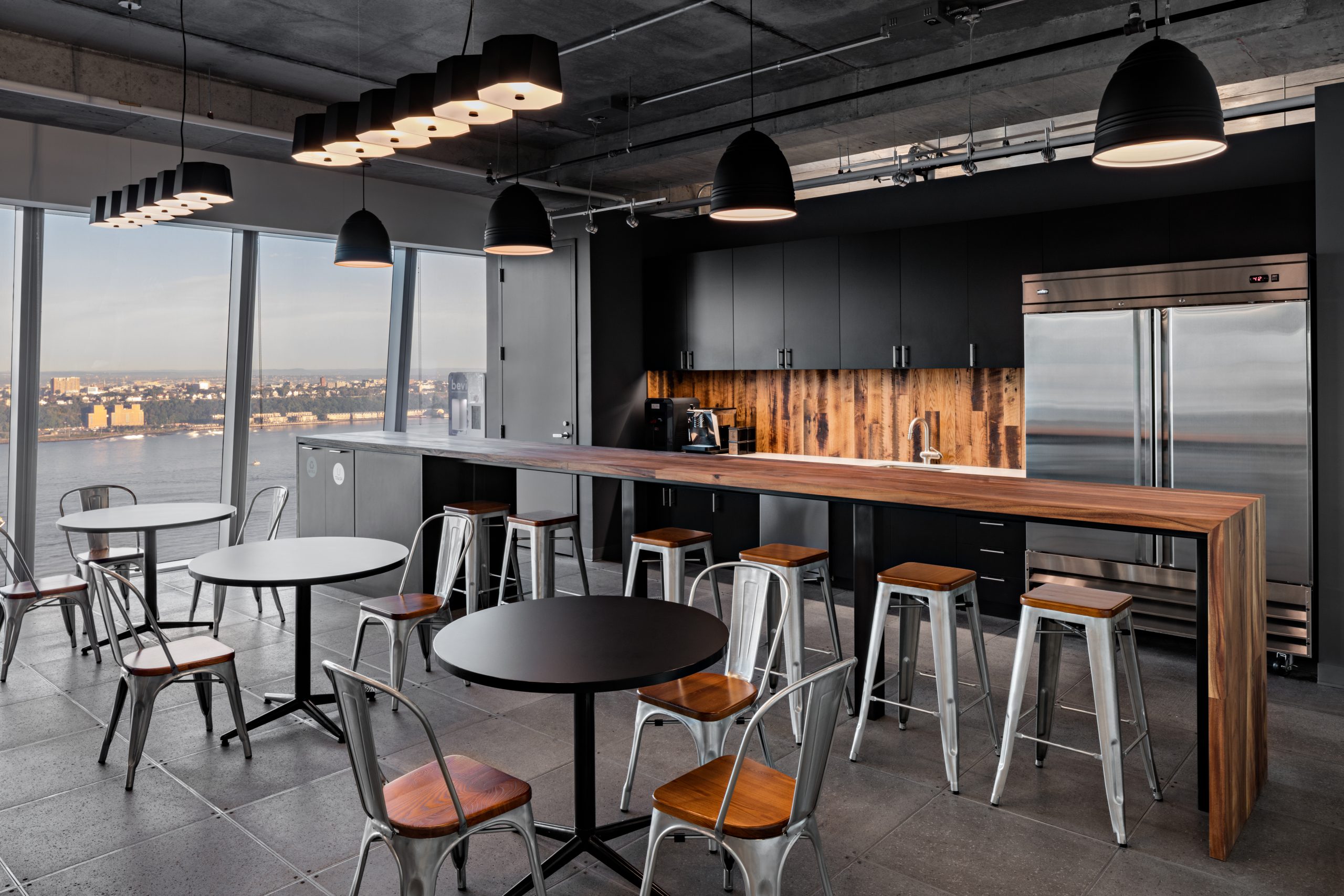 Commercial Interior Design and Construction in NYC | JRM