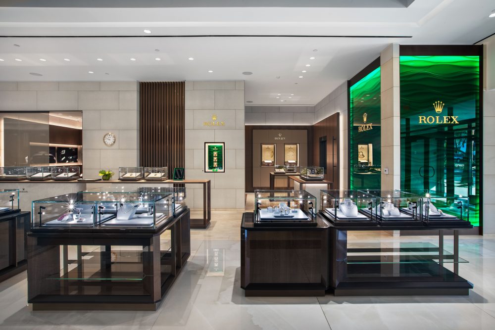 Luxury Jeweler & Timepiece Retailer | JRMCM