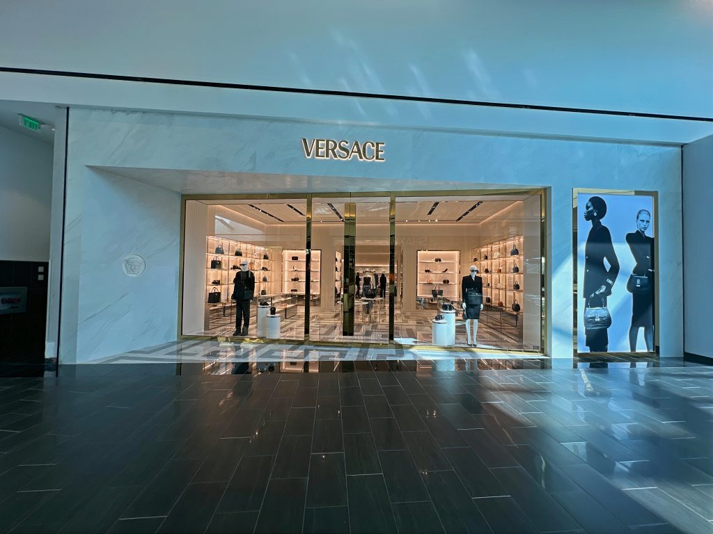 New Versace Boutique in King of Prussia Mall | JRMCM