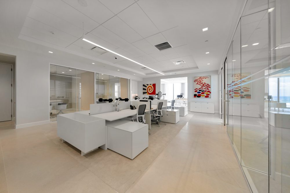 Paulson & Co Inc | JRMCM